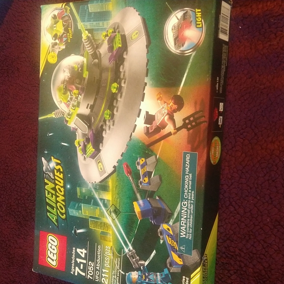 Lego | Toys | Lego Alien Conquest | Poshmark